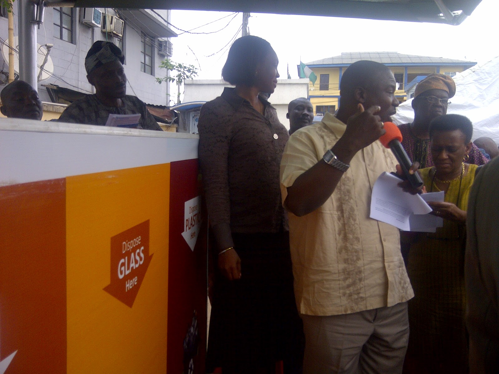 Greenernaija: WASTE MANAGEMENT-YABA LOCAL GOVERNMENT LAUNCHES A WASTE ...