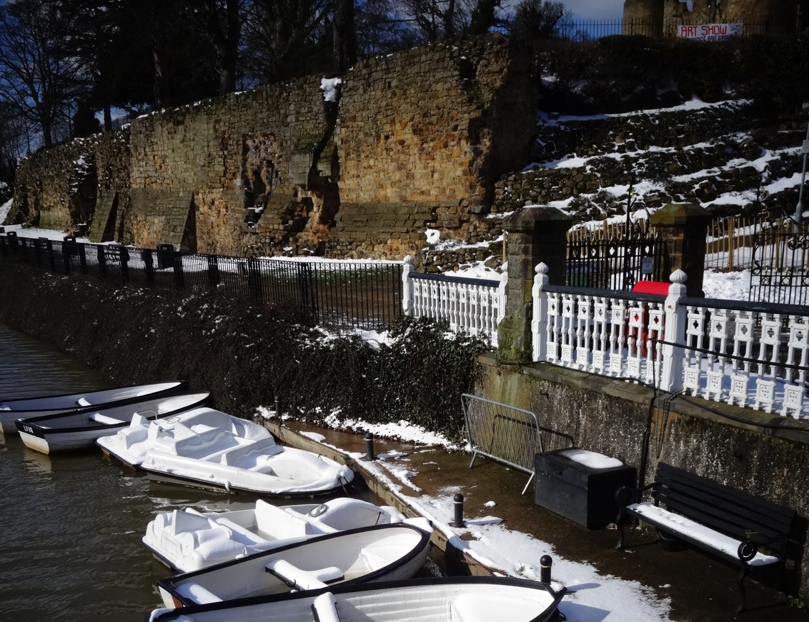 Tonbridge Daily: March 2013