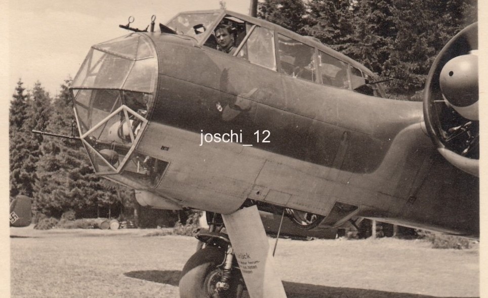 FalkeEins - the Luftwaffe blog: refuelling and bombing up KG 77 Dornier ...