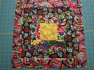 Inspired by Fabric: Tutorial: Cheery Table Runner