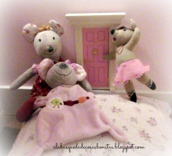 A la Búsqueda de Cosas Bonitas: Puerta para el Ratoncito Pérez