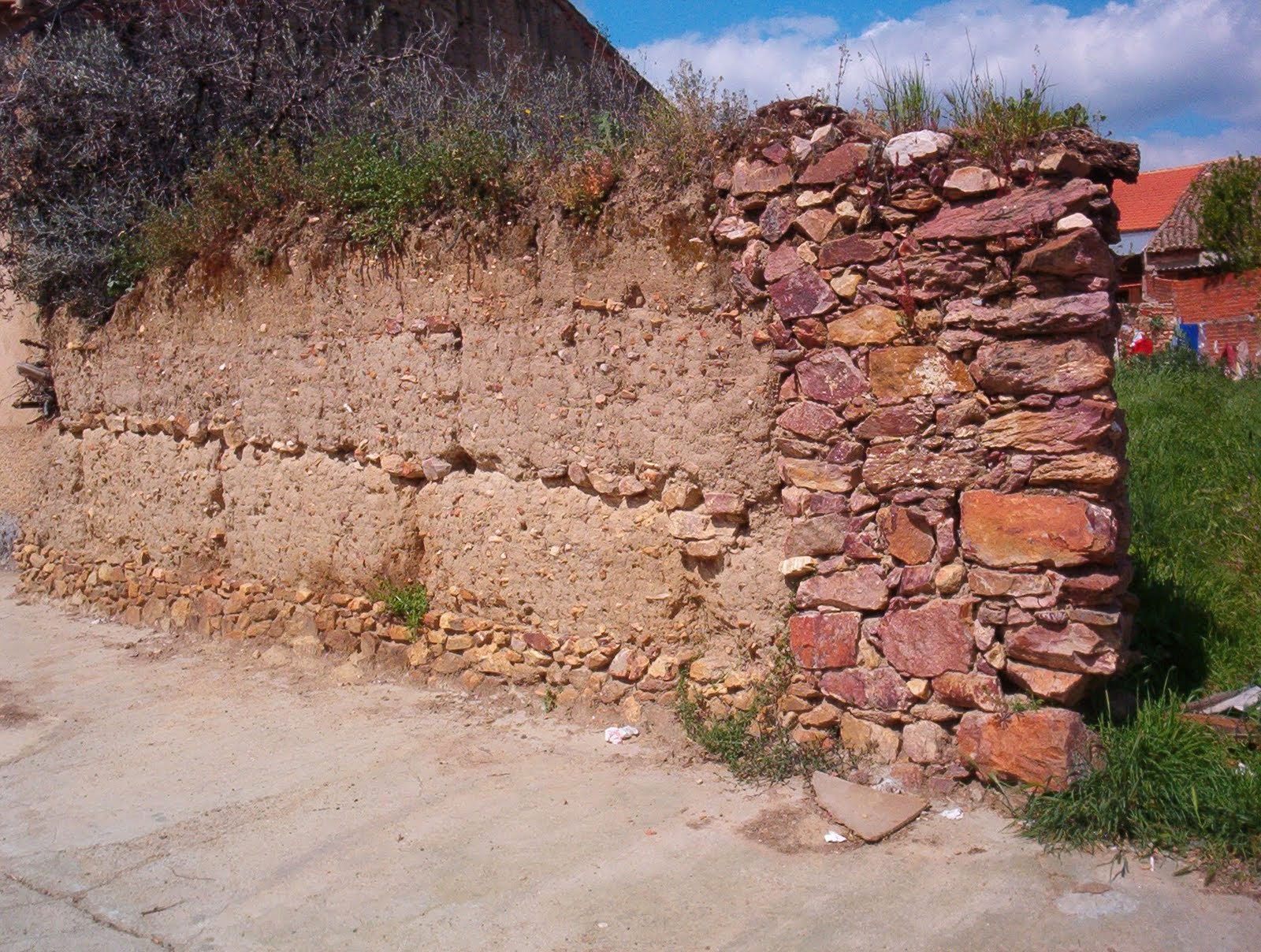 Arroba de los Montes: ARQUITECTURA TRADICCIONAL DE ARROBA DE LOS MONTES