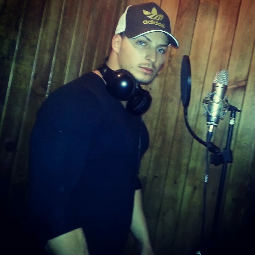 Nyno Vargas♥: Algunas imagenes de Nyno:)