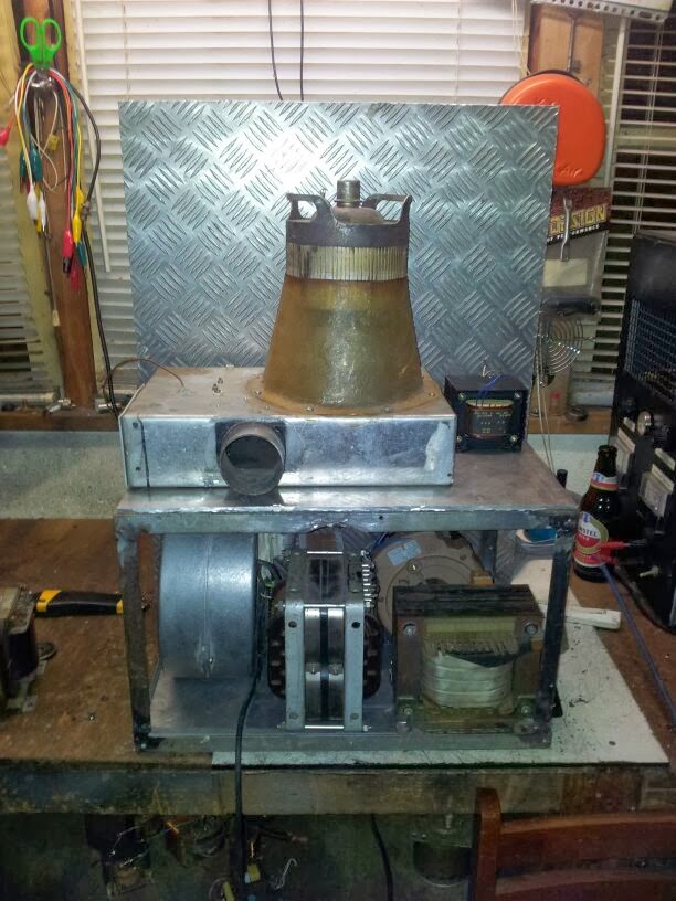 Relmus rocking - MW Free Radio