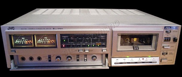 stereonomono - audio Hi Fi Compendium - 14 years on-line: JVC KD-A8