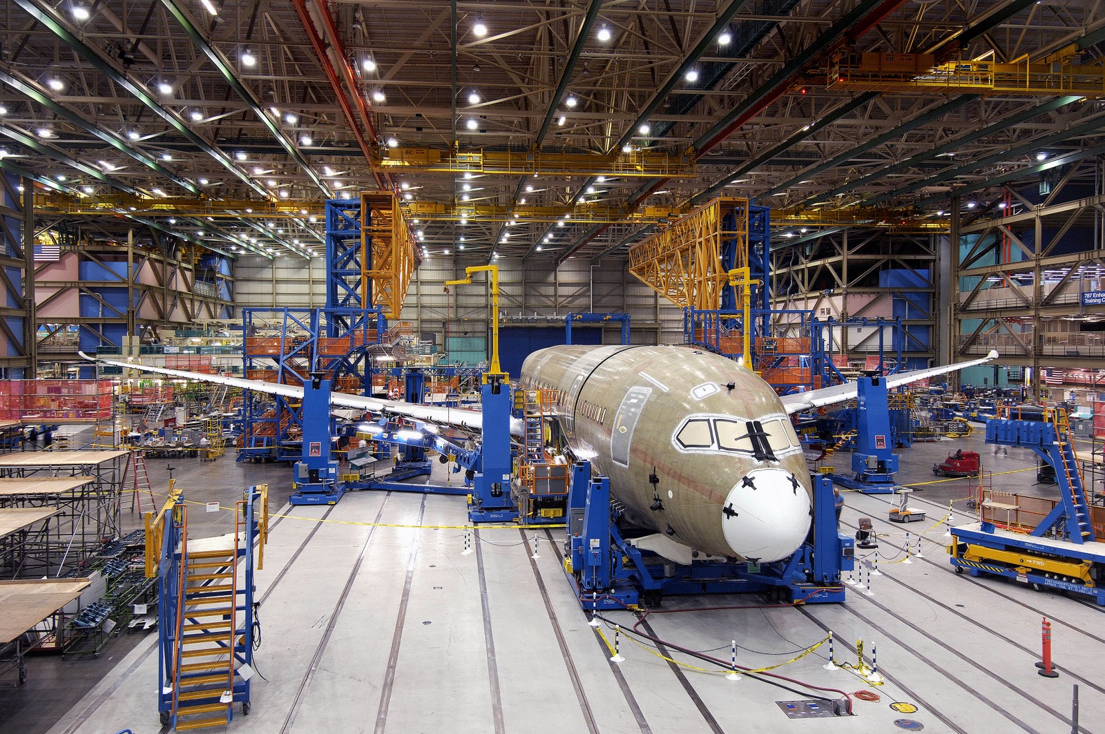 WinnCad Elements Blog: Boeing delivery site goes up