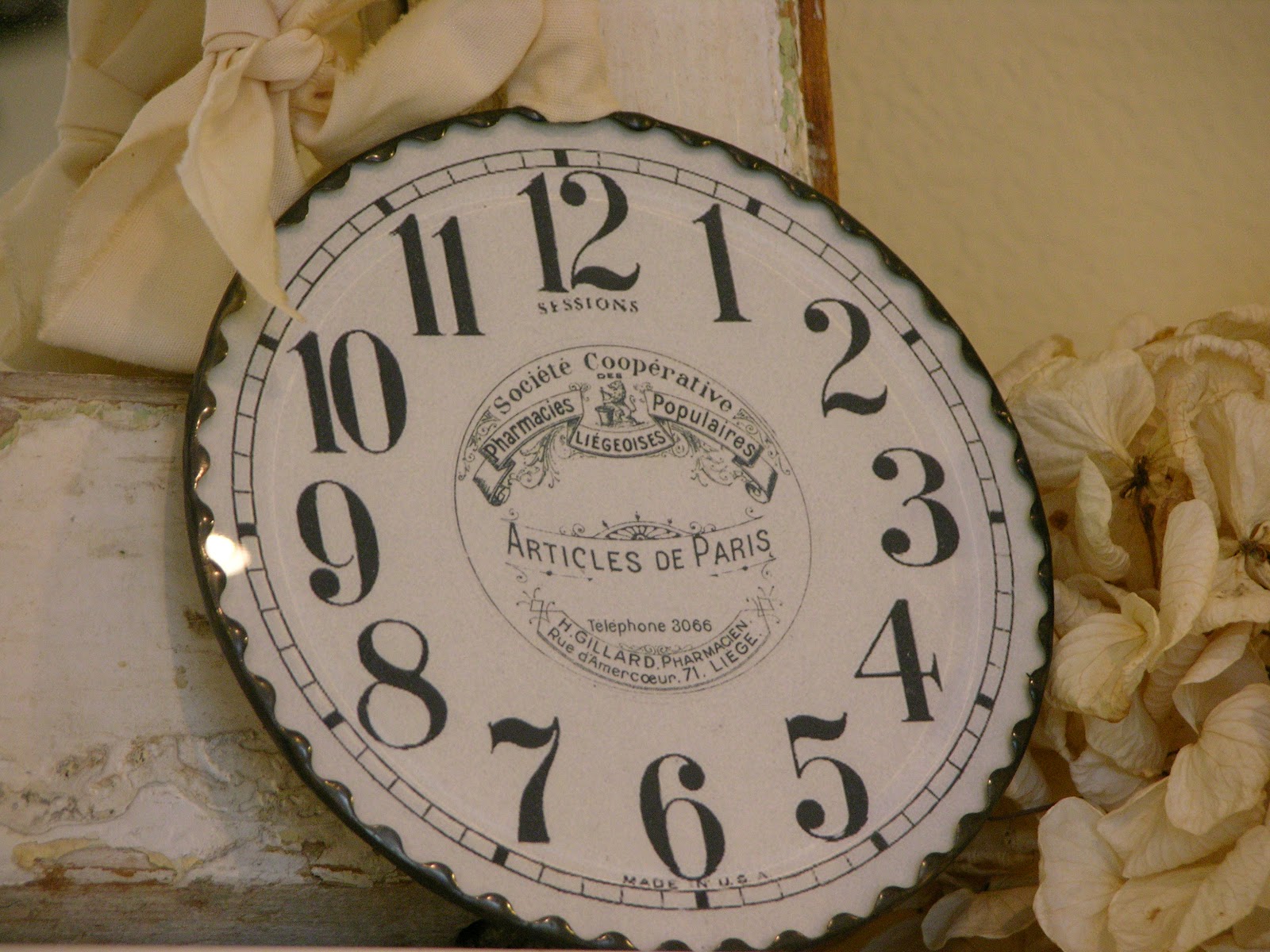 MJ Ornaments: Clock Face Ornament