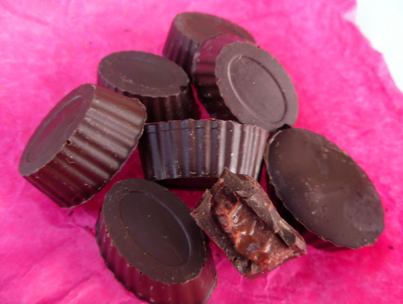 Gourmande ou passionnée...: Chocolat noir fourré à la ganache framboise