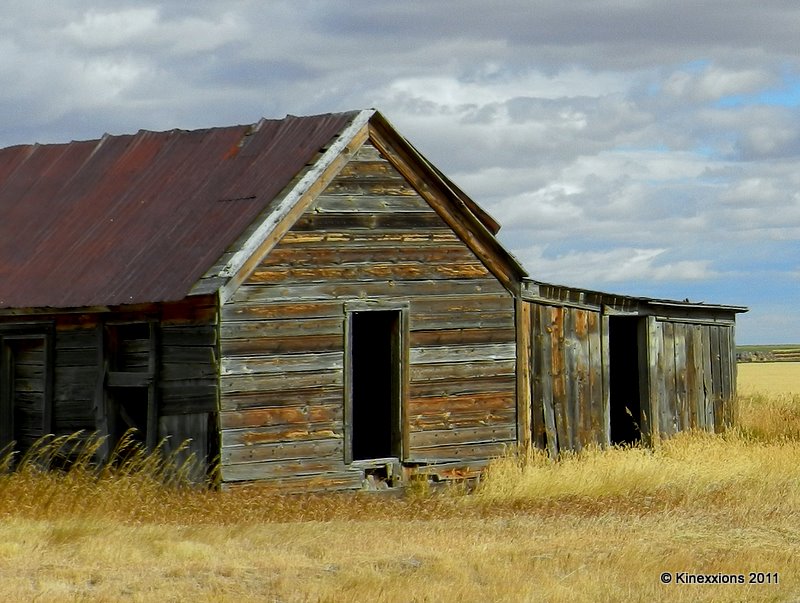 kinexxions: Rustic Montana Barns