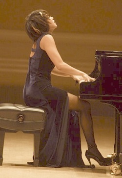 Dwight The Connoisseur: Yuja Wang at Carnegie Hall-a piano virtuoso ...