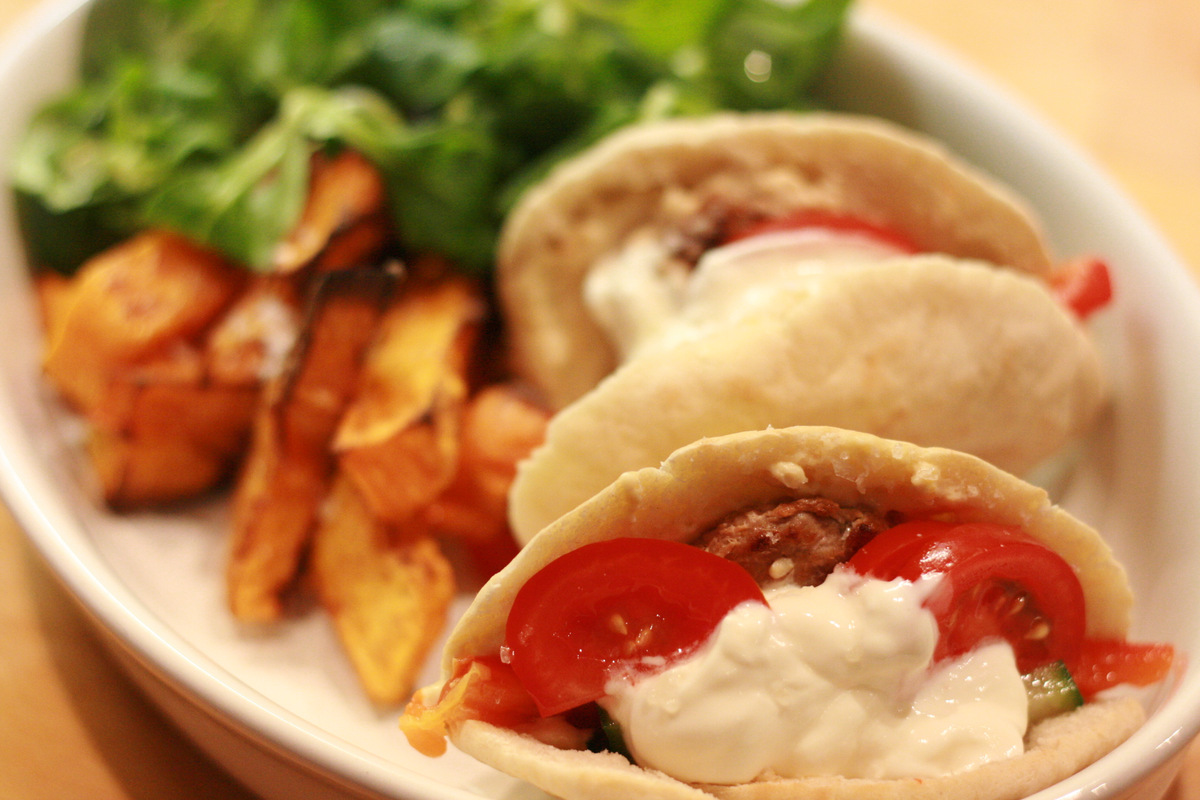 Food, unplugged: Mini turkey pitas