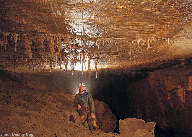 espeleobloc: Dudley Bug, espeleofotògraf (2)