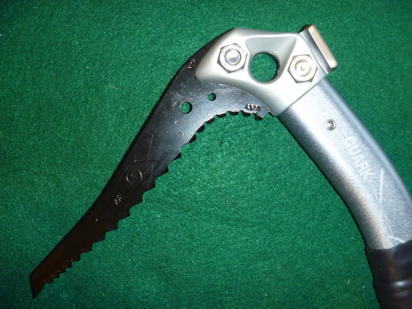 Cold Thistle: Hammers for the Petzl Quark?