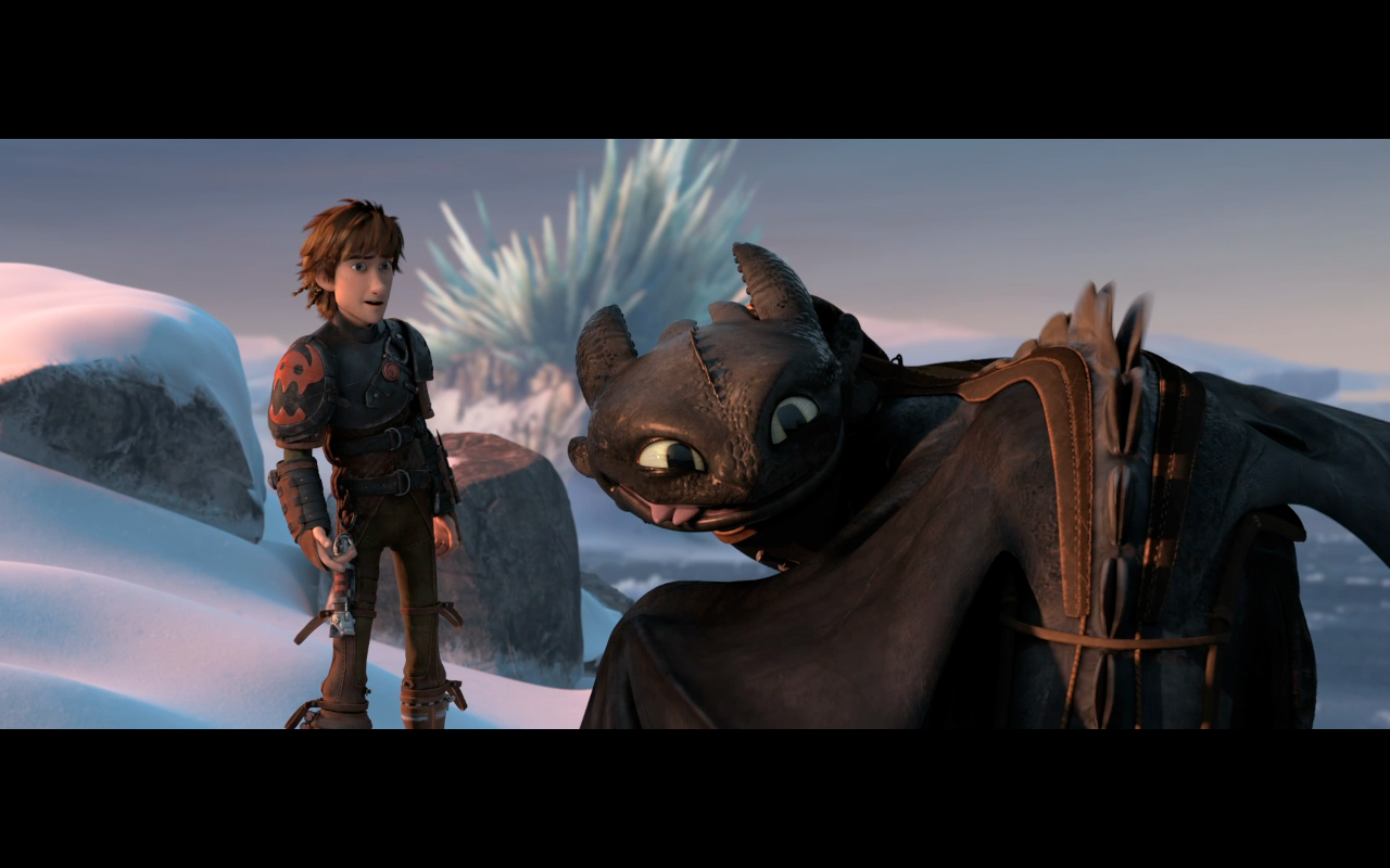 Toothless the Nightfury: Screecaps from the trailer!
