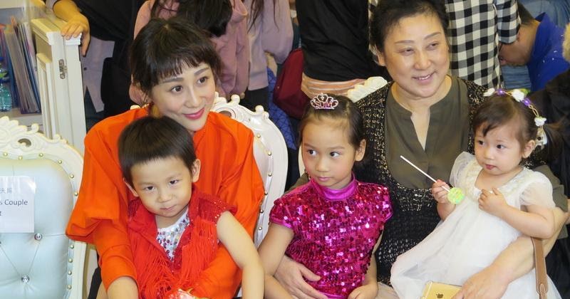 Lisa Jiang is jealous of Benny Chan: I use his credit card to make ...