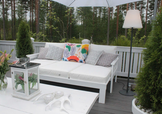 k o t i p o r s t u a: Terassi ja lasikuisti