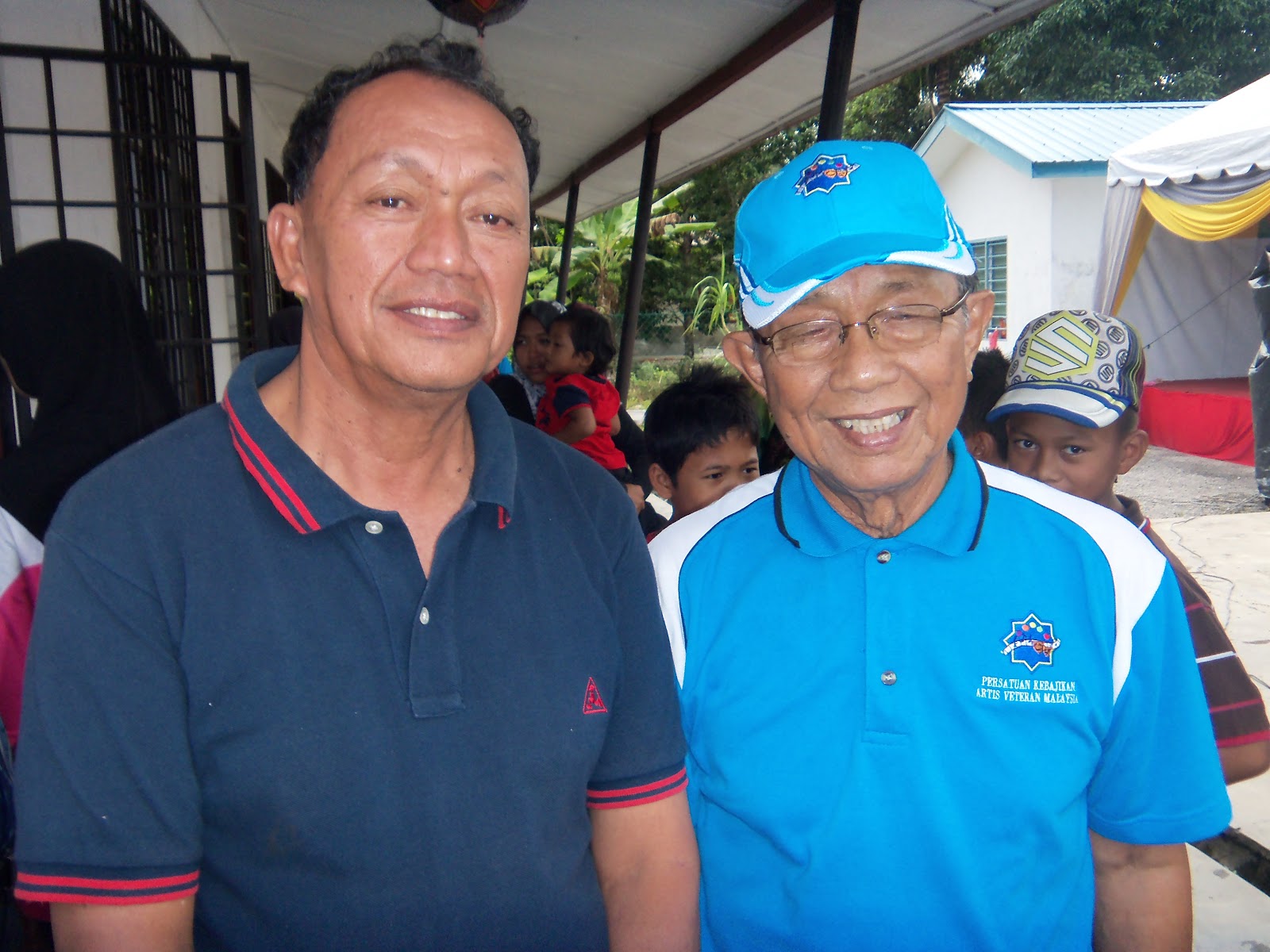 Senam Seni Bersama Artis Veteren..