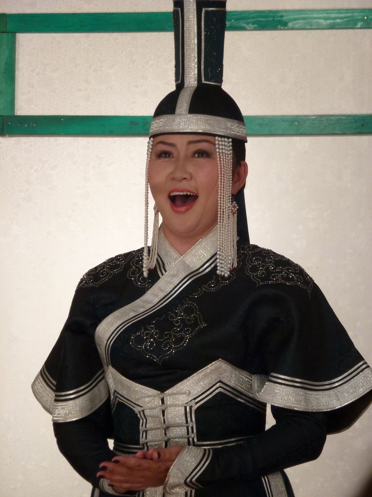 Lauren in Mongolia: Traditional Mongolian Music