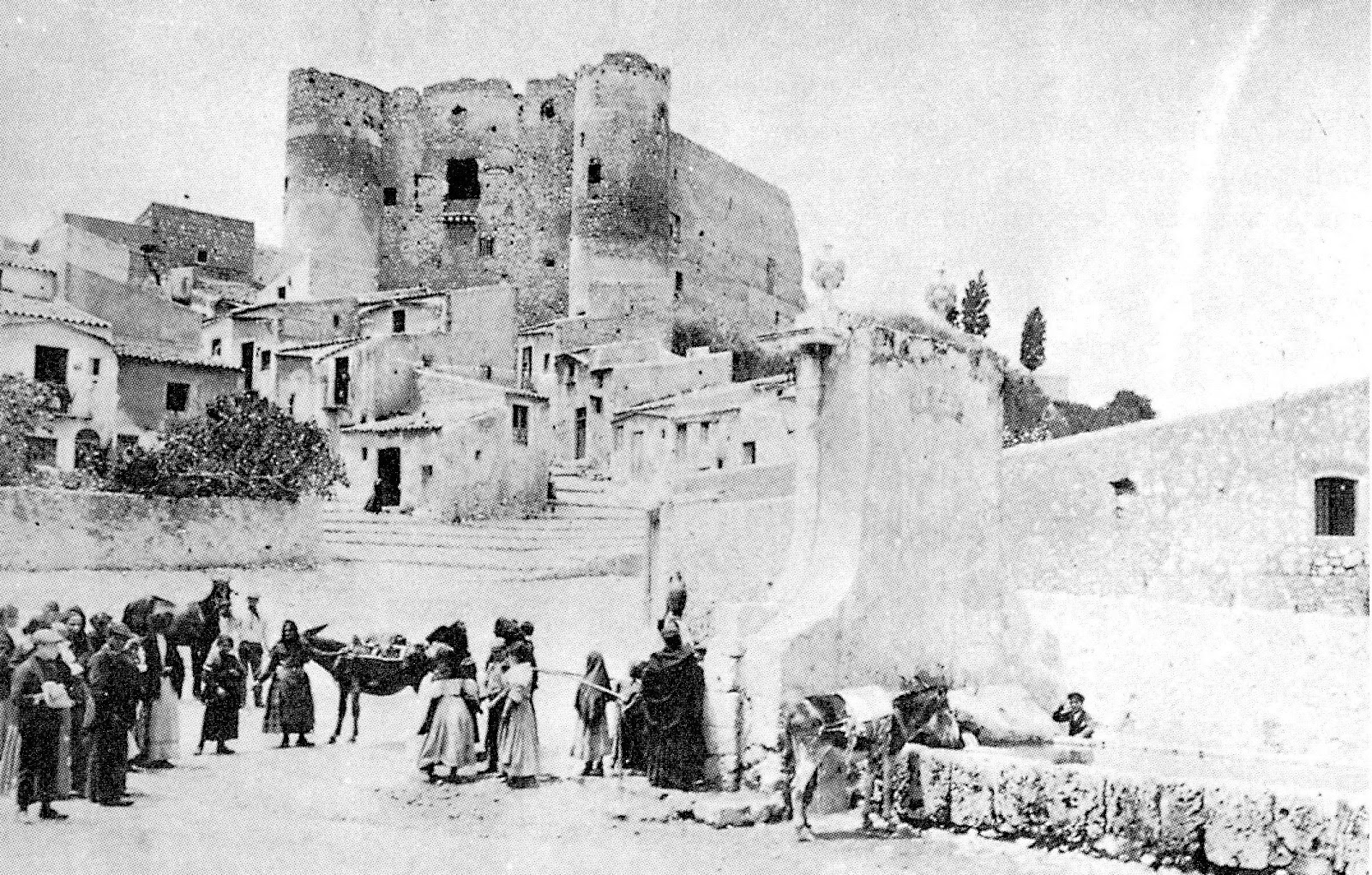 archivio e pensamenti: RITORNO A RACALMUTO