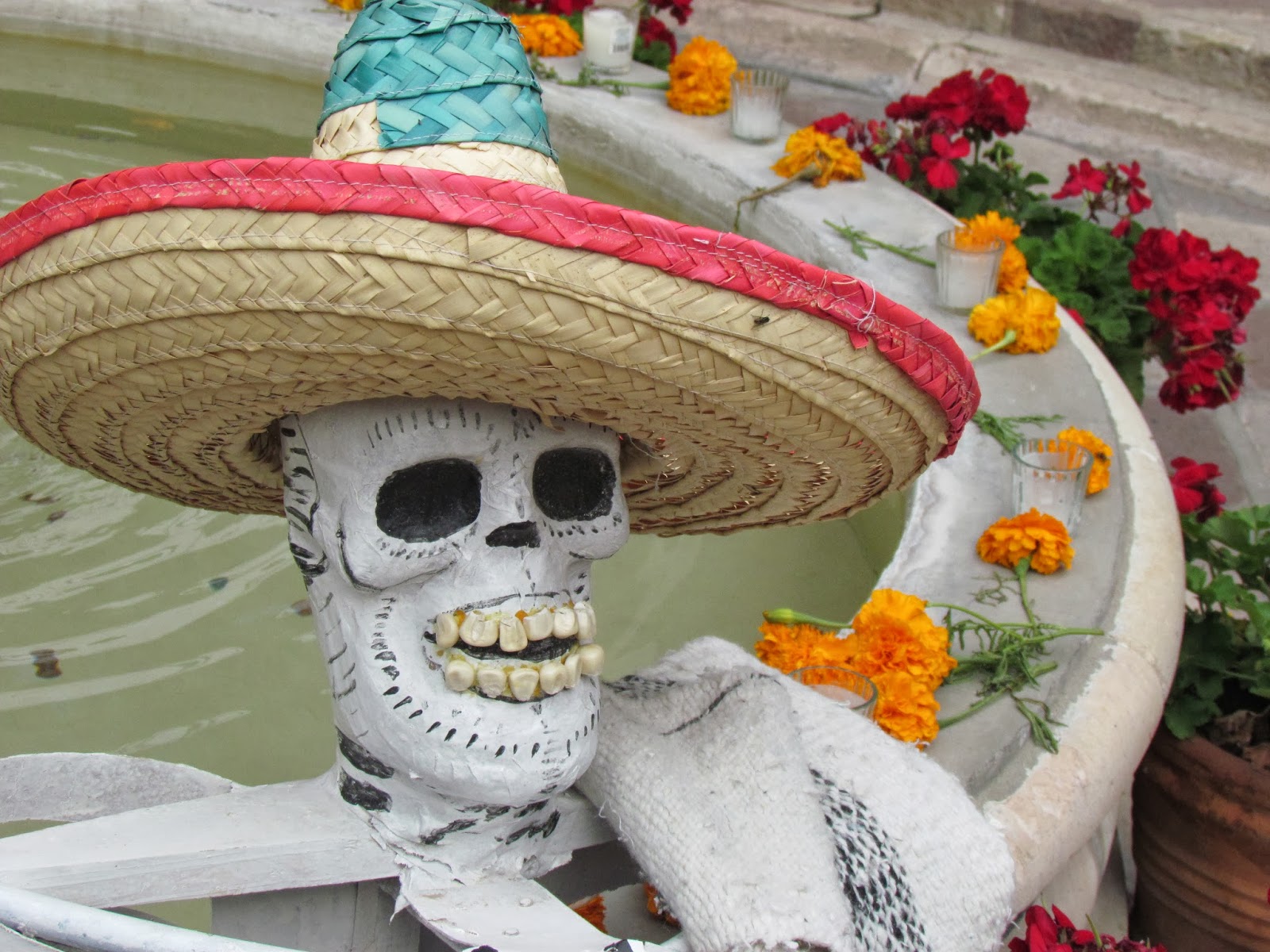 Flavors of the Sun: Day of the Dead: The Calacas, Part I