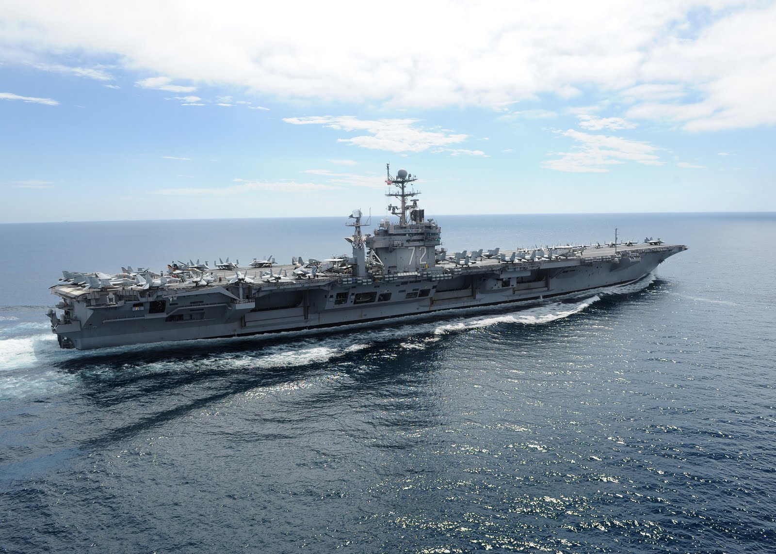 Naval Photos: USS Abraham Lincoln (CVN 72)
