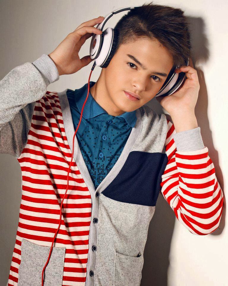 Man Central: Mark Philip Neumann: In Casual Wear