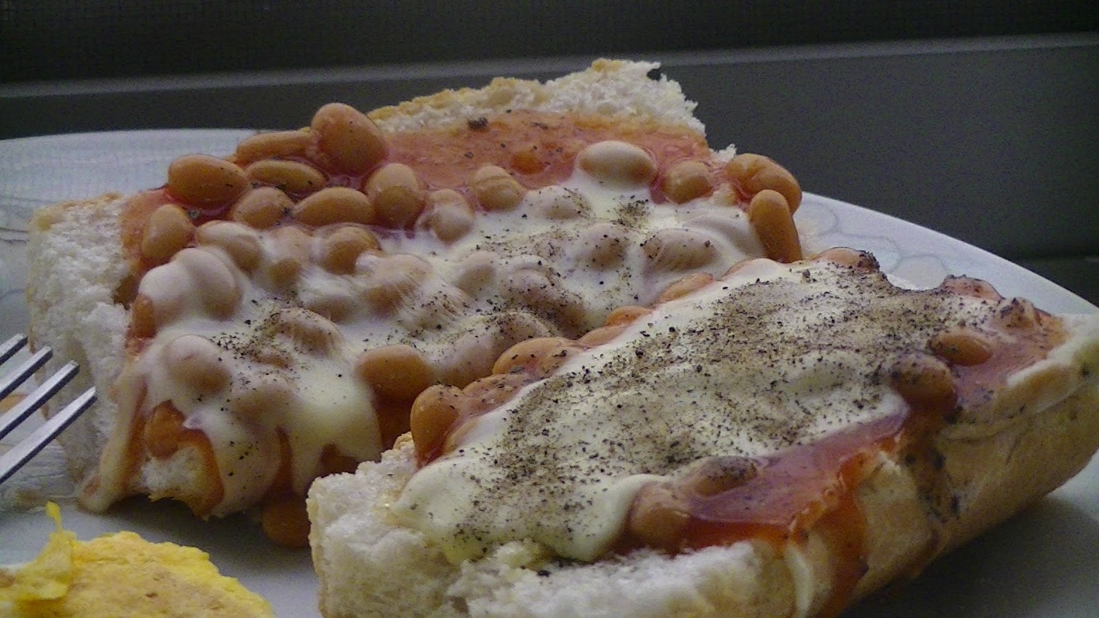 mittu cooking love: Microwave Cheesy Baked Beans on Toast | | Baked ...