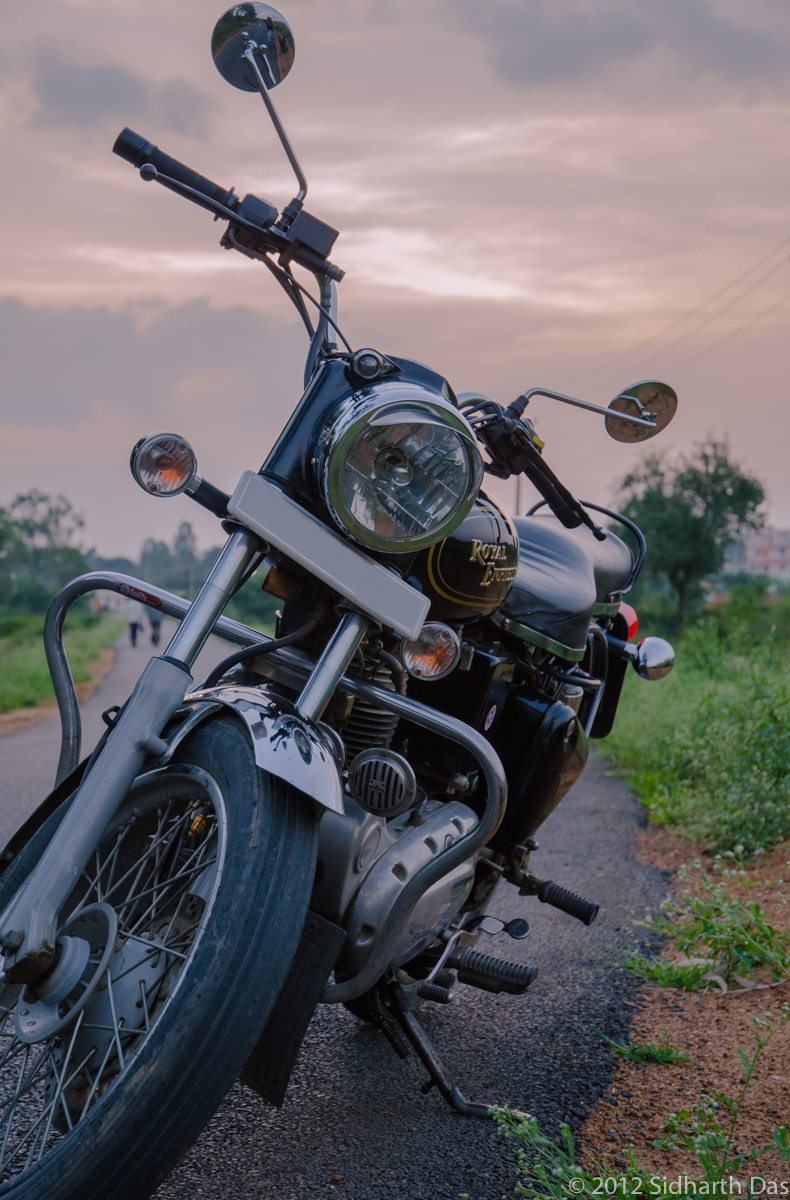 Best Way To Share Experiences...Snap 'em: Unplanned Photoshoot - Bullet