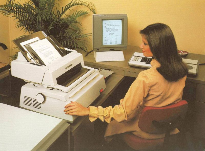 The Golden Age of Floppy Disks: 27 Interesting Vintage Photos of Women ...