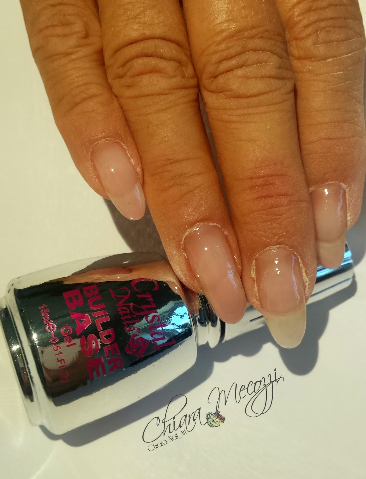 Unghie raffinate e piene di colore con i prodotti Crystal Nails Italia ...