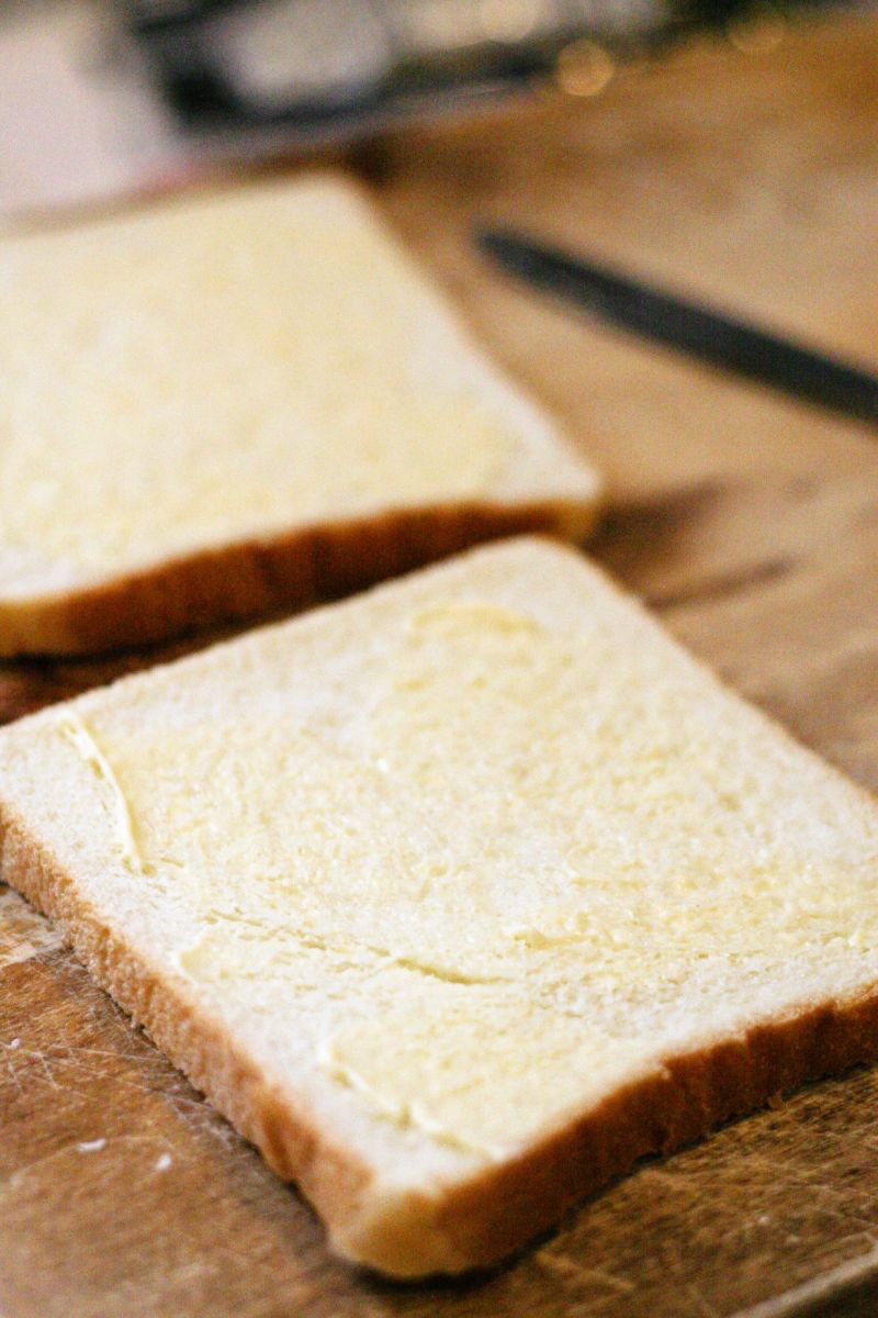 Perfectly imperfect : Classic Grilled Cheese Sandwich