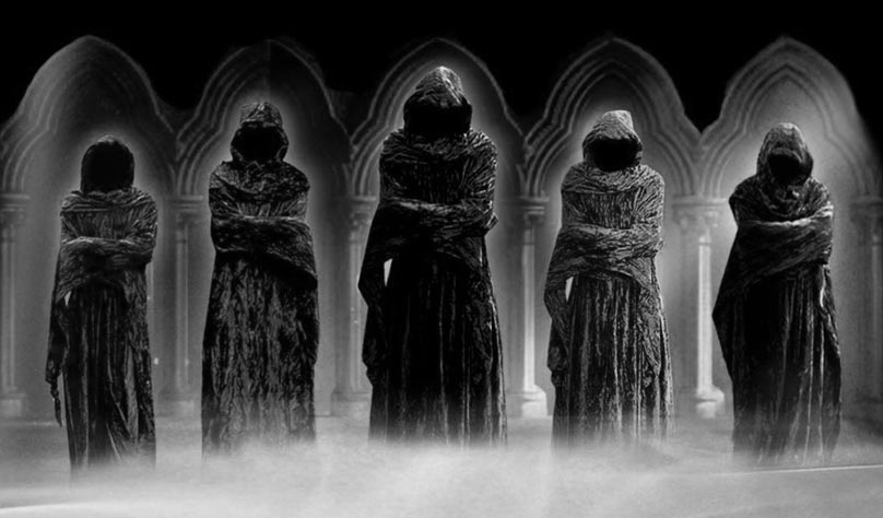 Símbolos, Mitos y Arquetipos: La capucha o caperuza