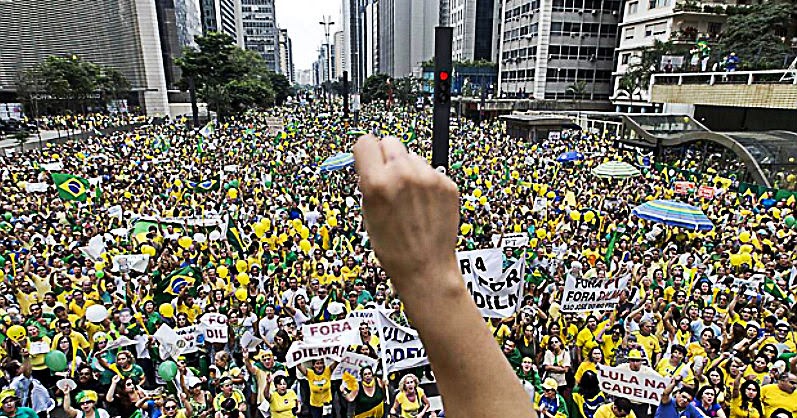 Jornal Mural: Protesto na av. Paulista é o maior ato político já ...