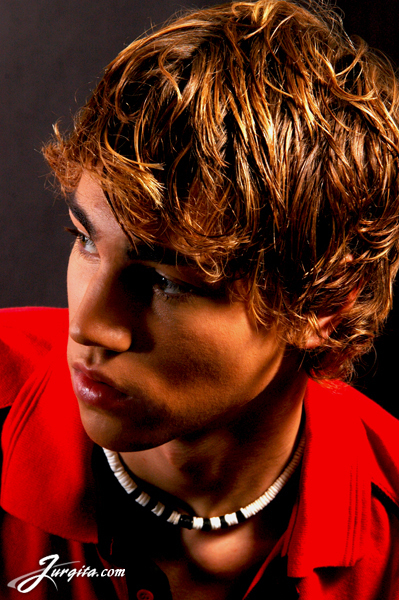 Tempestuous Love: February 2012