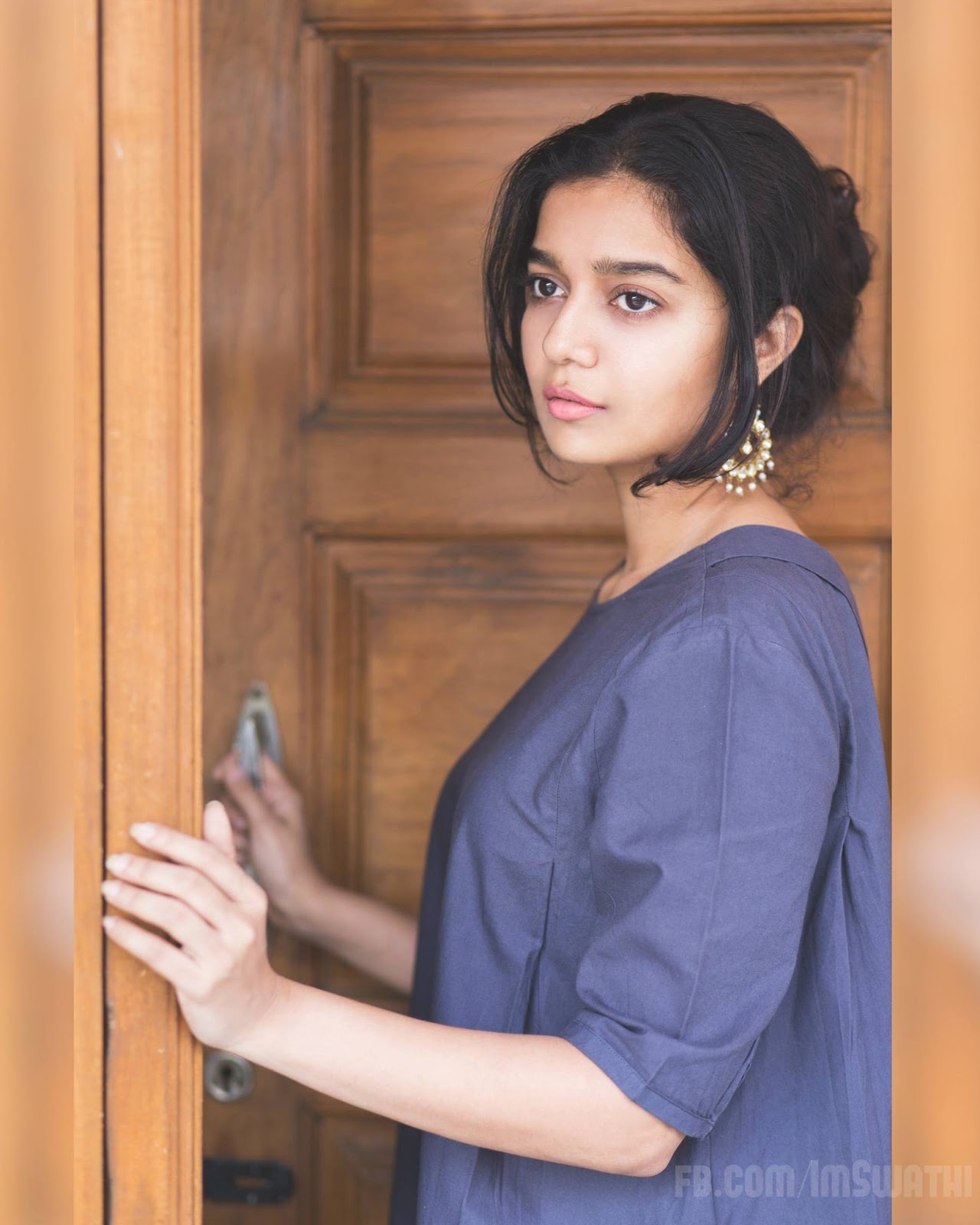 Colors Swathi new look photos