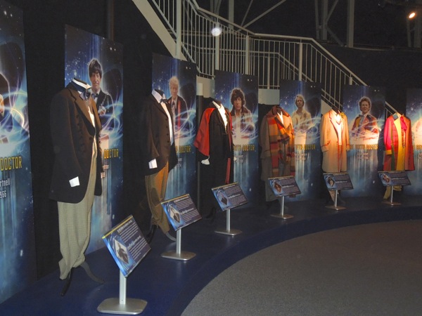 Hollywood Movie Costumes and Props: First through Fourth Doctor ...