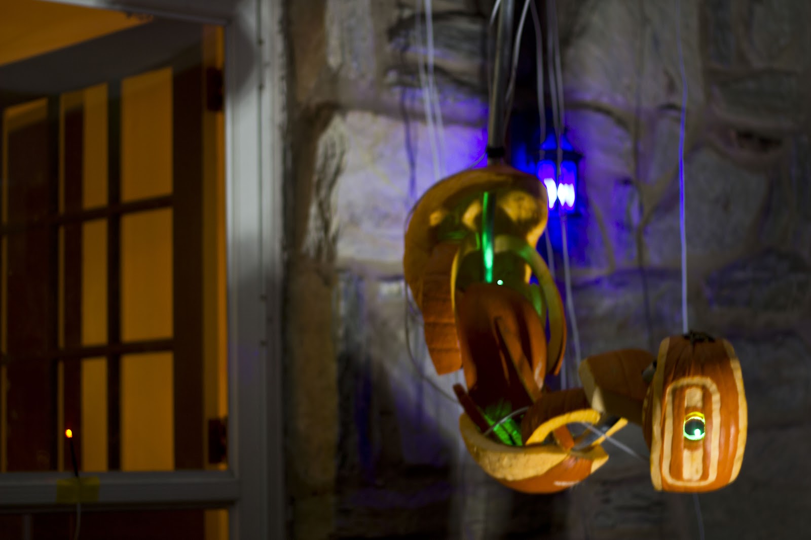 This Bold House: GLaDOS Pumpkin tutorial