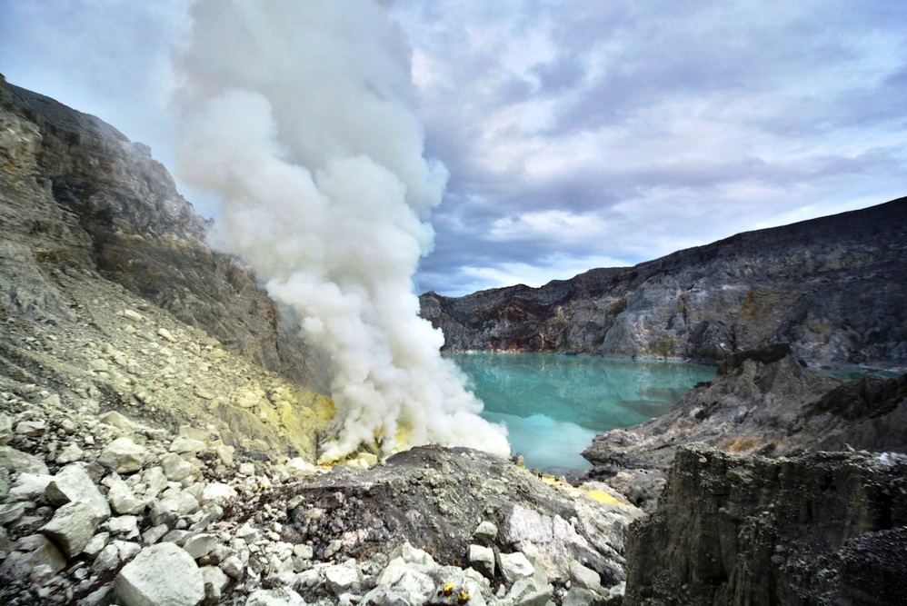 Kawah Gunung Ijen Jawa Timur | AyoWisata99