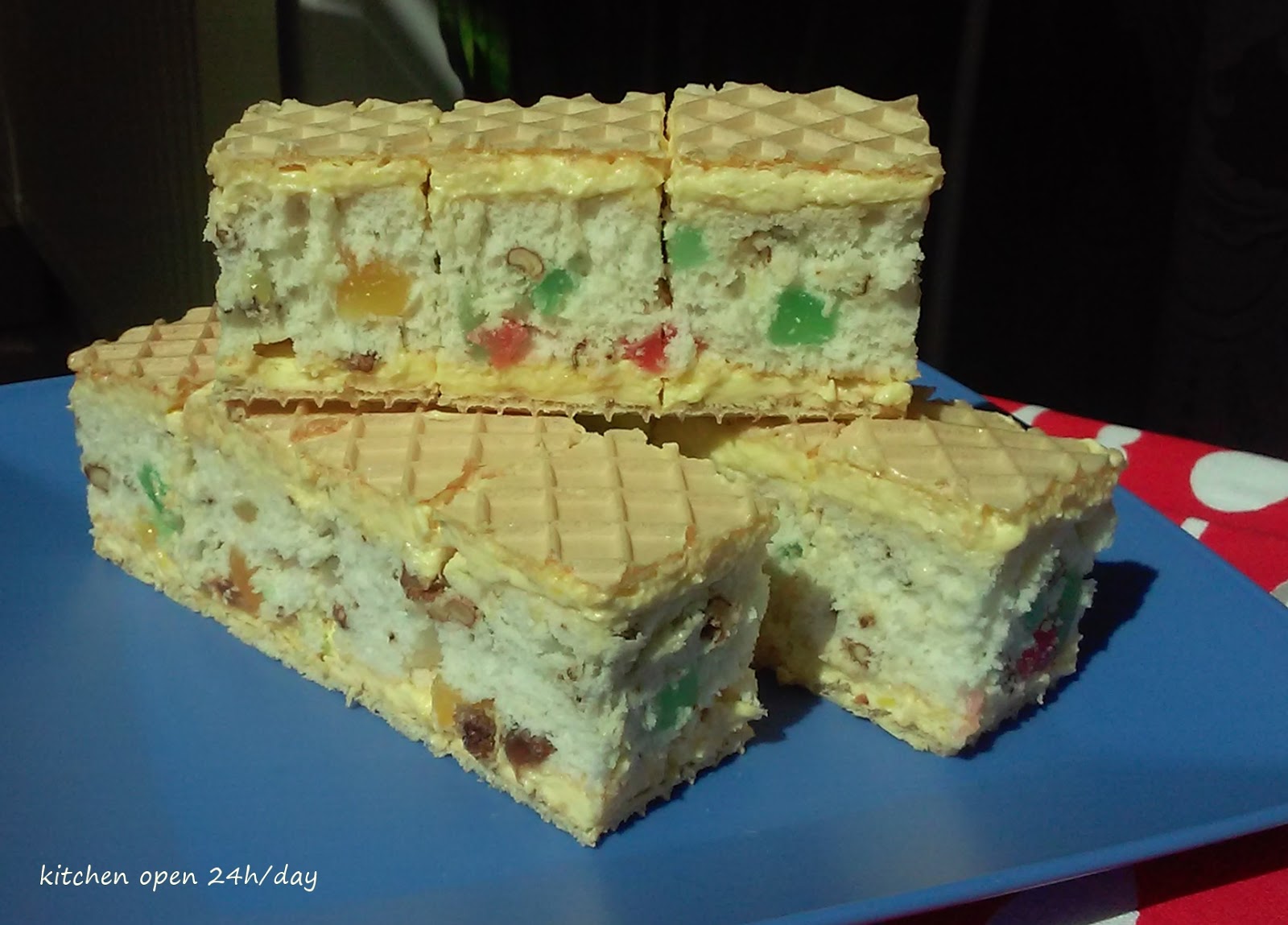 Gabi Naum's kitchen open 24h/day: Prajitura Rumba