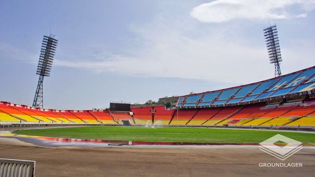 Deportes con Historia: Templos del deporte (5) / Estadio Hrazdan de ...