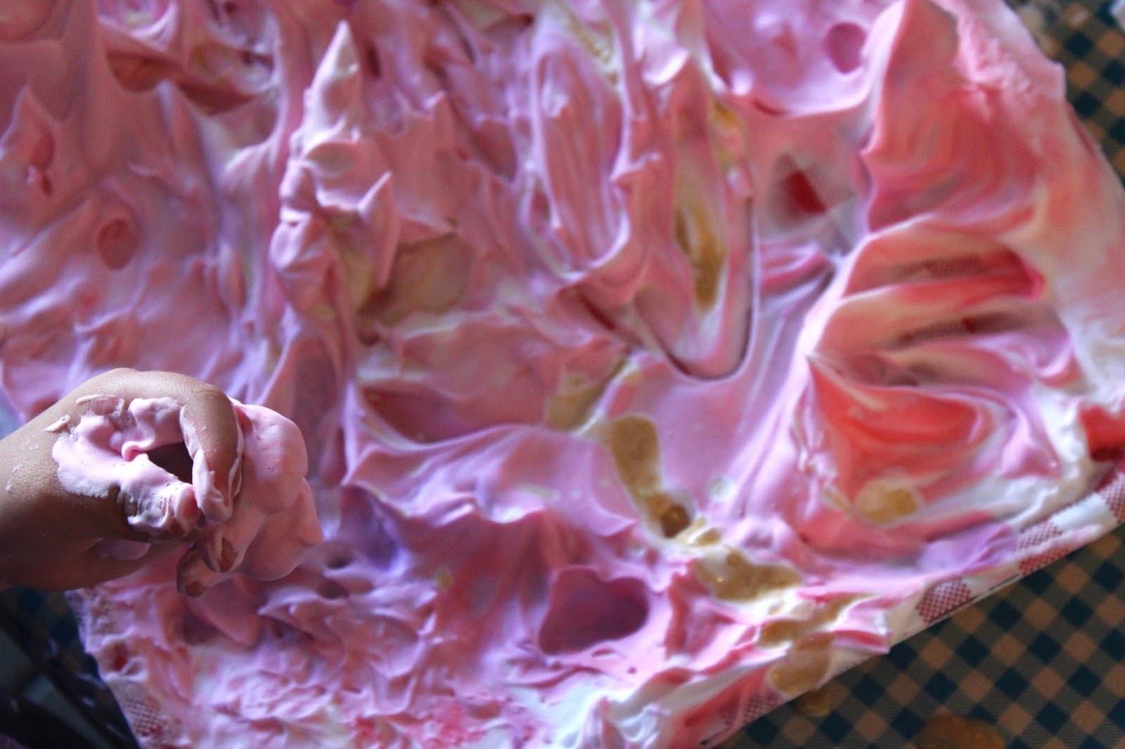 Purple Twig: Marbleizing Paper