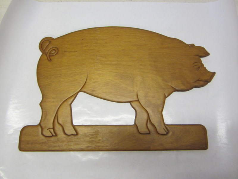 Simply Country Life: Wood Pig Chalkboard Makeover