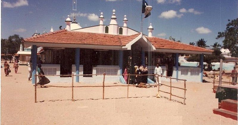 Tamilnadu Tourism: Erwadi Dargah, Ramanathapuram