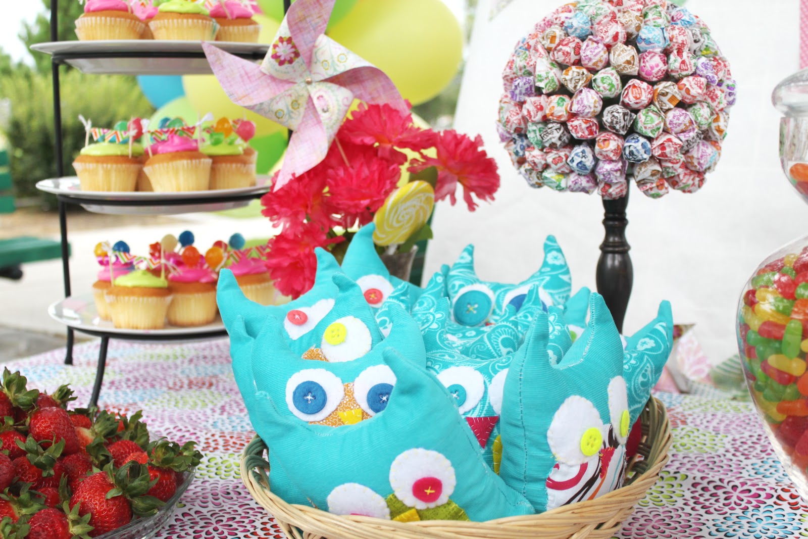 la vida linda: Shameless Self/Party Promoting