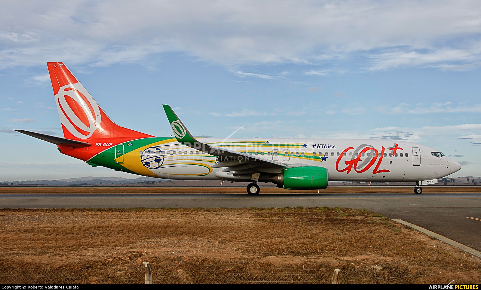 AEROSPACEBRASIL: Só "GOL Linhas Aéreas Inteligentes" em fotos de ...