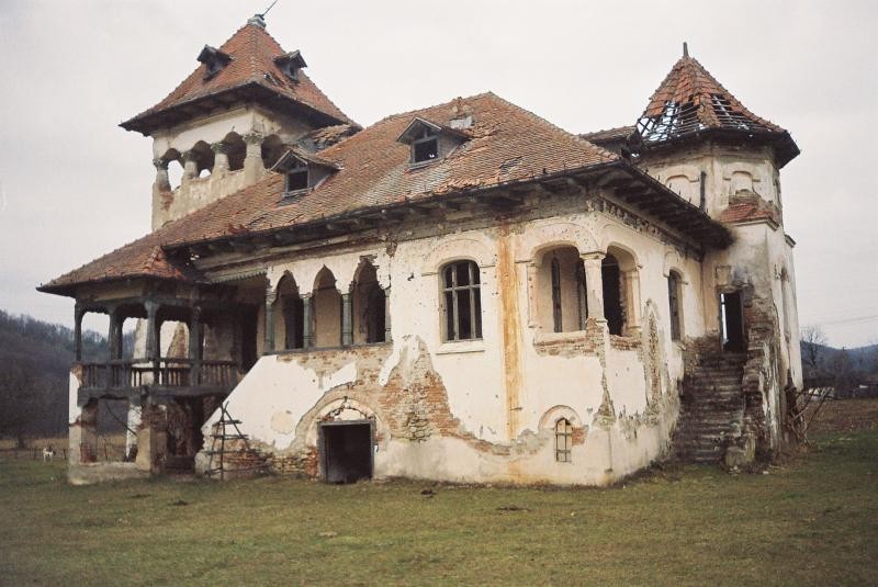 MONUMENTE ISTORICE DIN ROMANIA : Conacul C.A. Vladescu