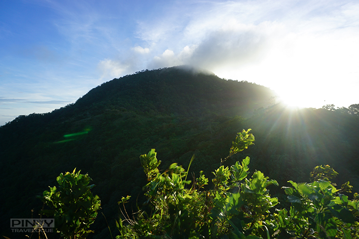TRIP GUIDE: Mt. Maculot Day Hike (Traverse) — Pinoy Travelogue | A ...