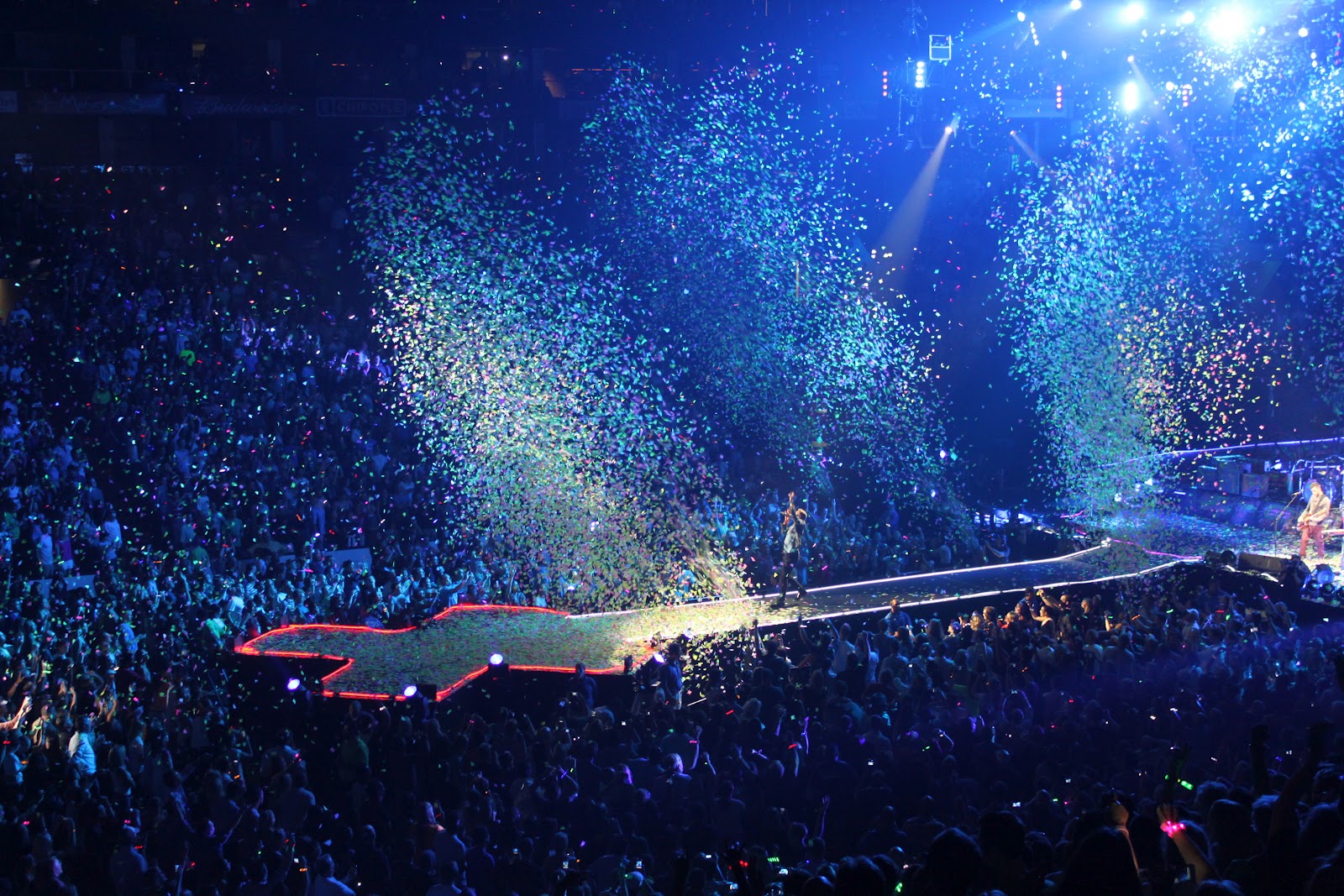 Music Blog, Live Reports, Playlists & more...: Coldplay @ Boston TD ...