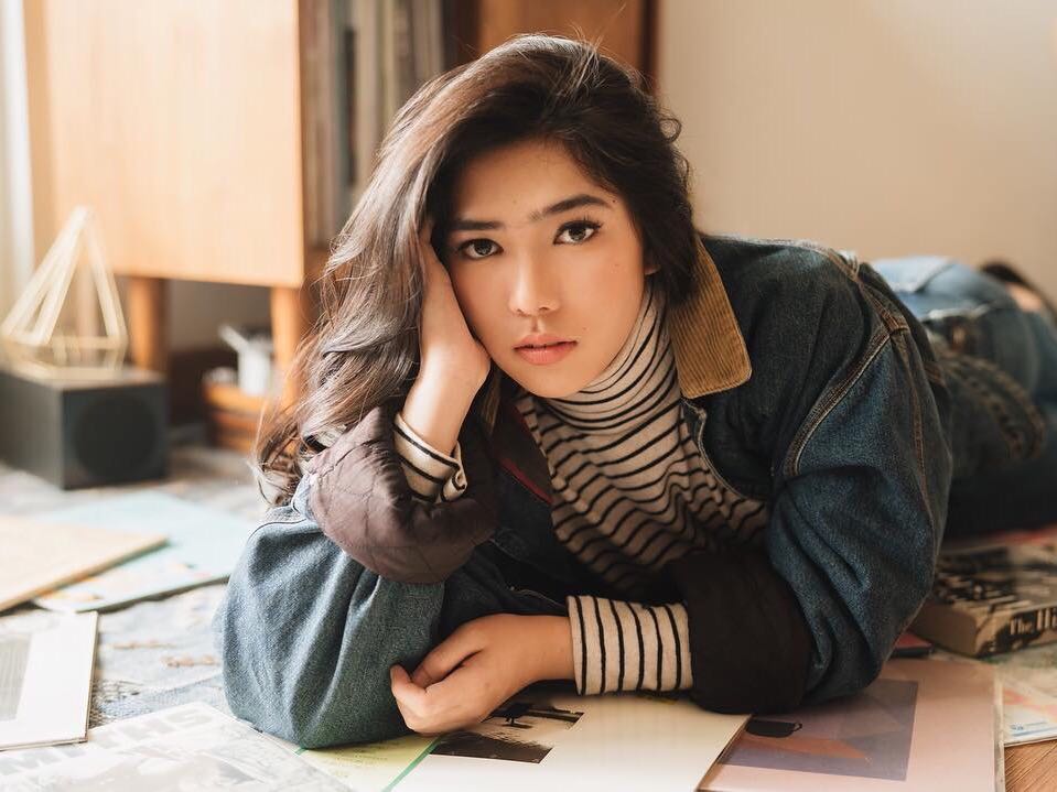 Music in Asia Jakarta: Isyana Sarasvati: doce e suave voz da Indonésia