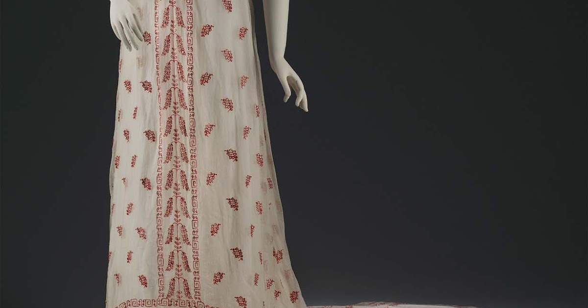 SilkDamask : A Fashionable Neoclassical Dress, 1800-1805